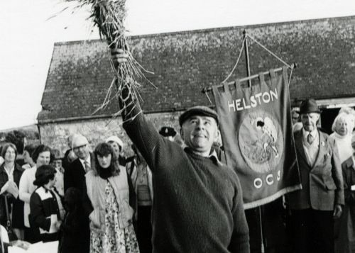 Crying the Neck | Cornwall For Ever!